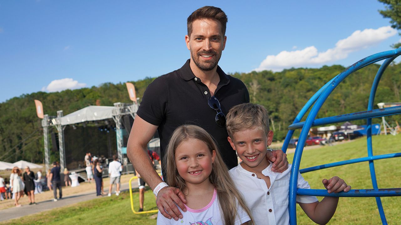 Seriál Zoo | Stream